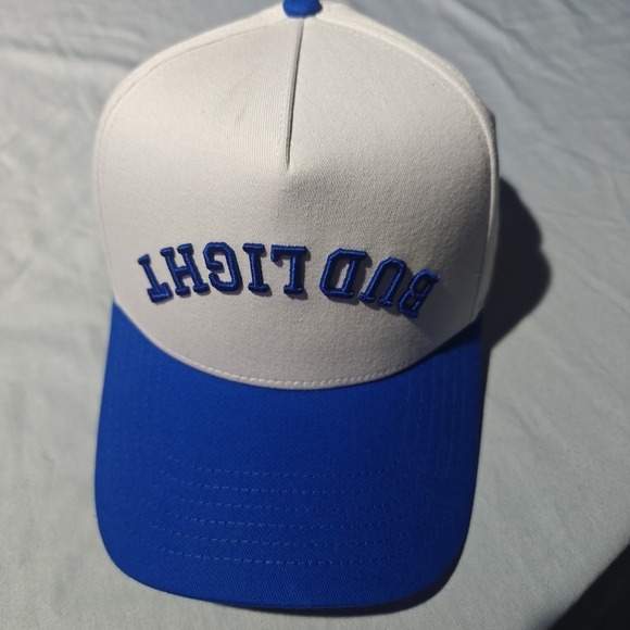 bud light | Accessories | Bud Light True Brvnd White Blue Snapback ...